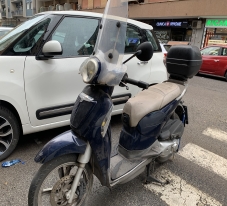 SCOOTER PIAGGIO SCARABEO 200